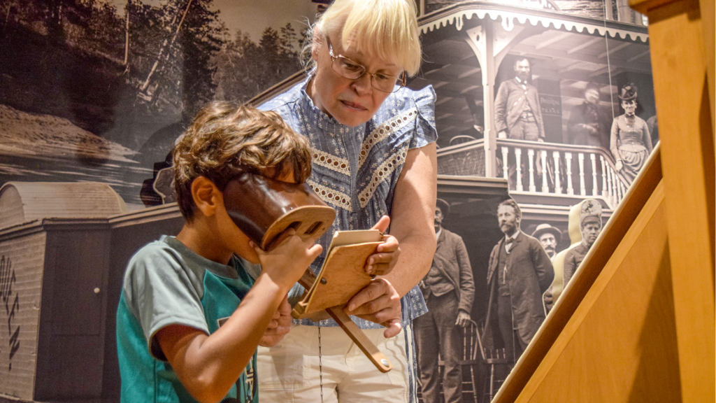 Home - H.H. Bennett Studio